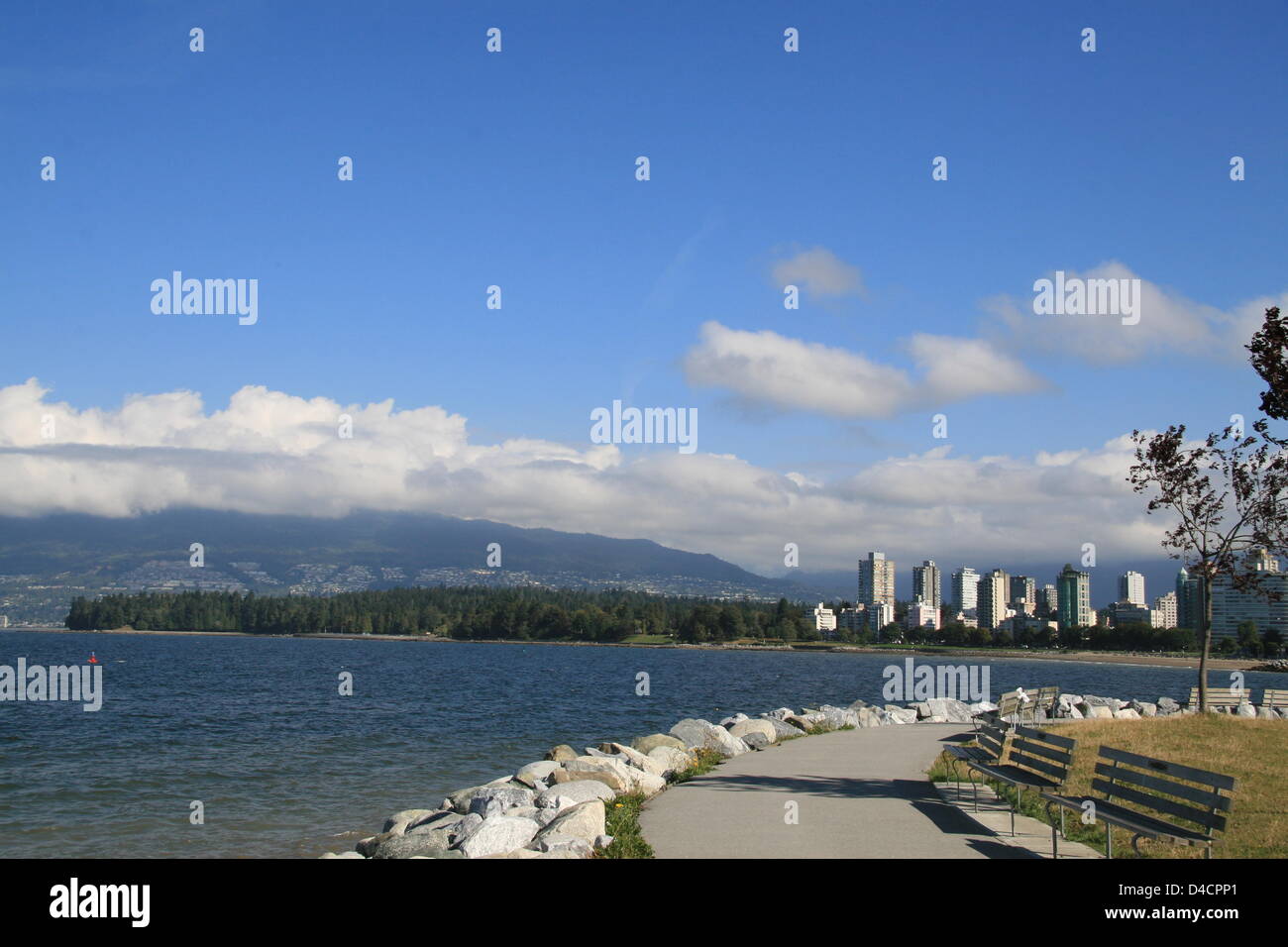 The picture shows Stanley Park from Hadden Park at the English Bay in ...