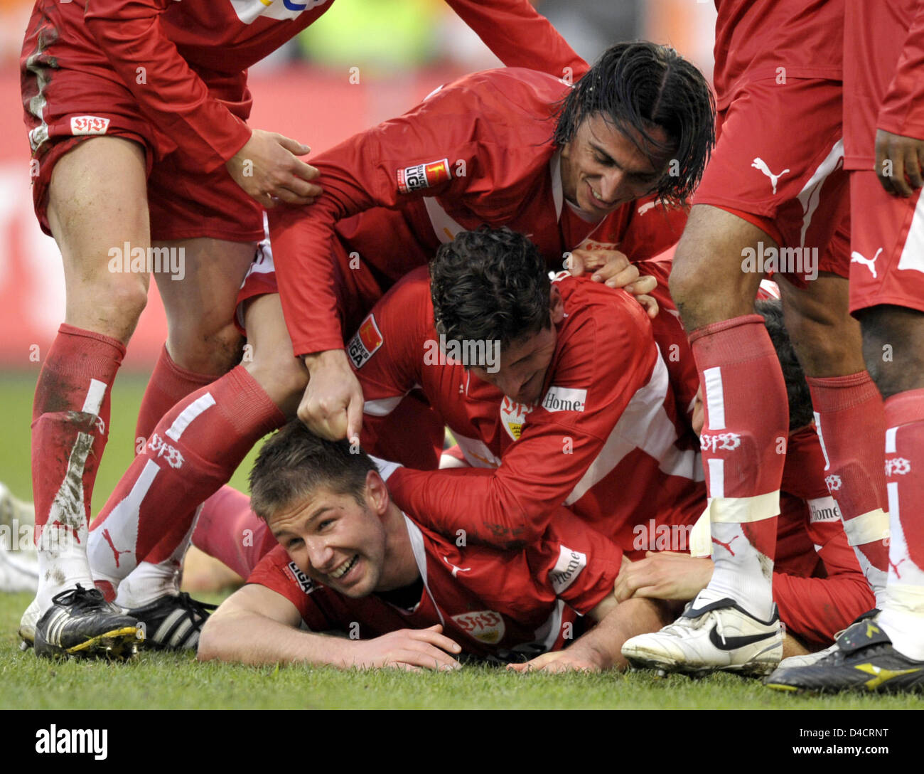 (top-bottom) Stuttgart's Fernando Meira and Mario Gomez celebrate ...