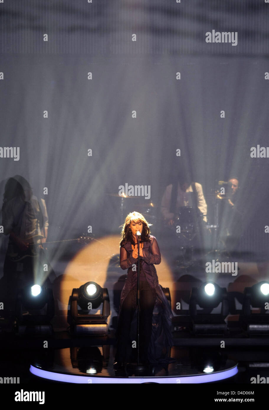 Carolin Fortenbacher performs her song 'Hinterm Ozean' during the dress ...