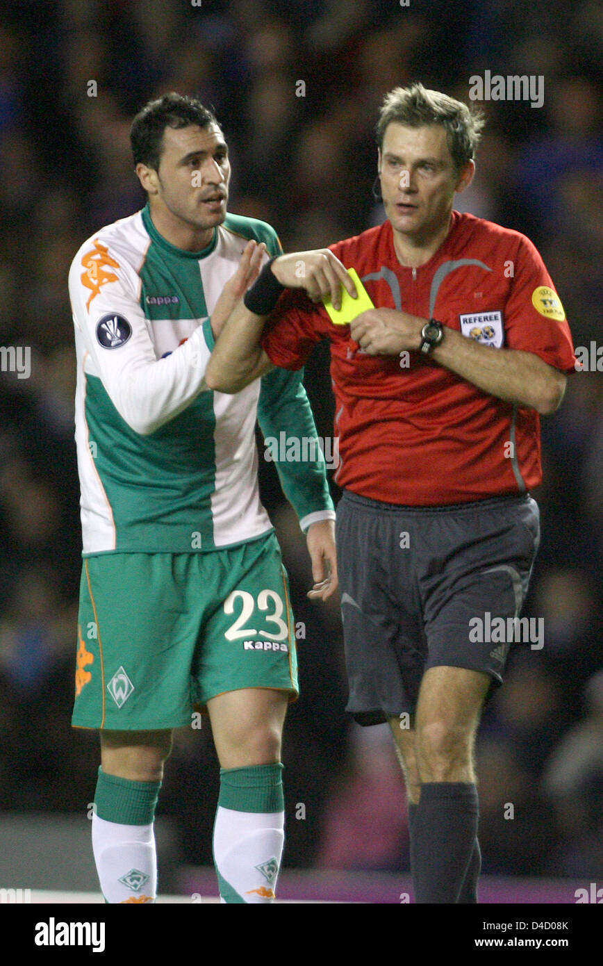Referee alain hamer hi-res stock photography and images - Alamy