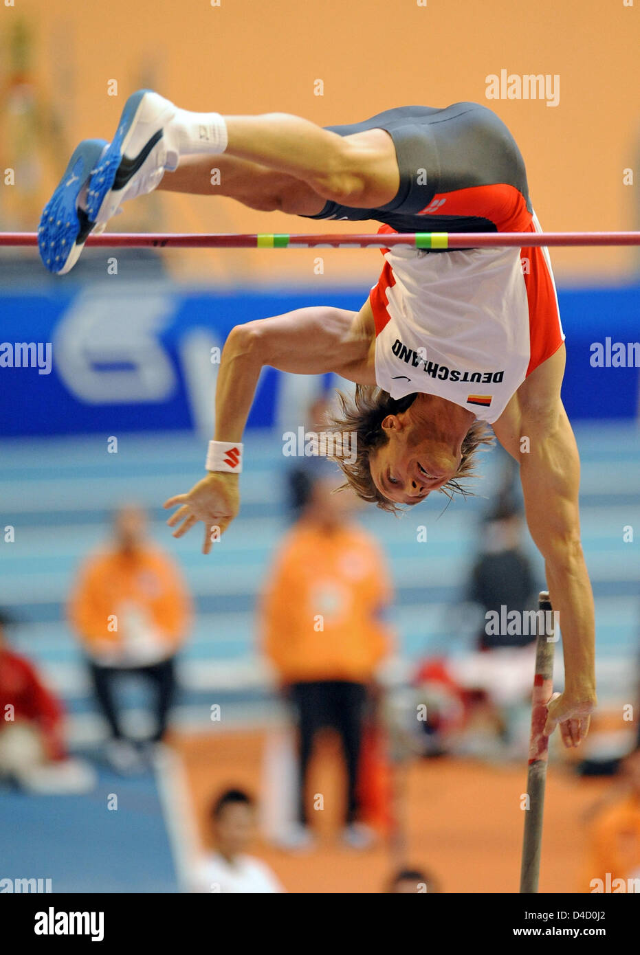 Polevaulter hi-res stock photography and images - Alamy