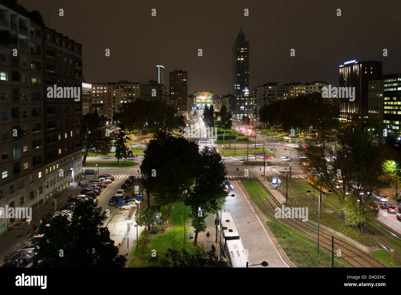 Italy milan street scene hi-res stock photography and images - Alamy