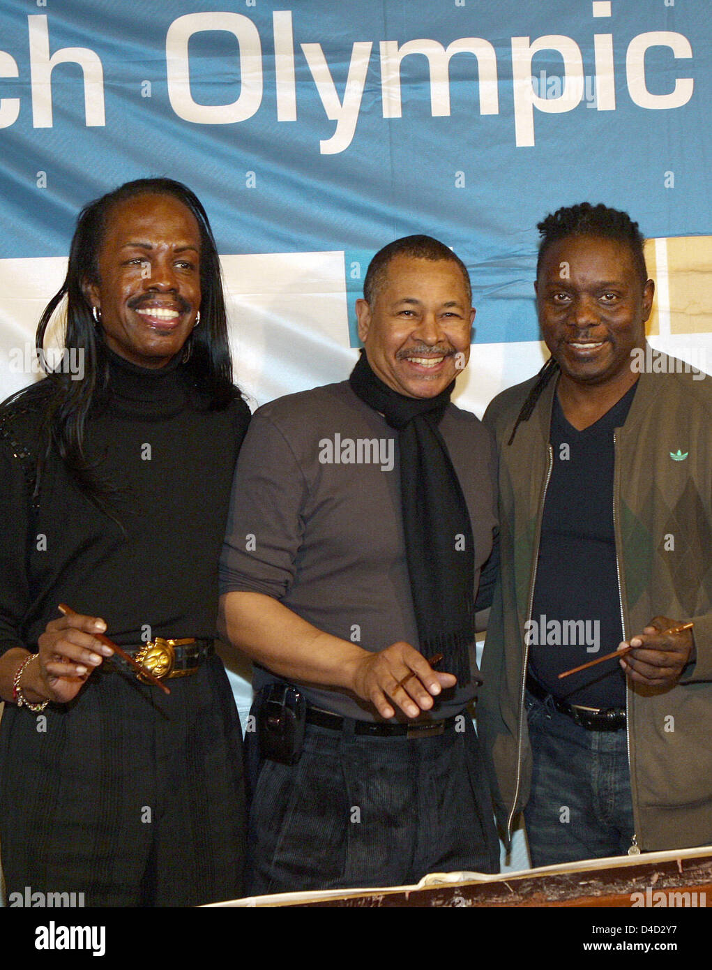 (L-R) US musicians Philip Bailey, Ralph Johnson and Verdine White ...