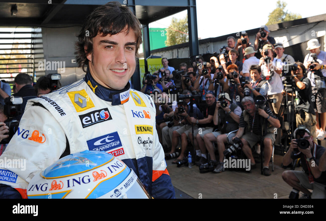 Spanish Formula One driver Fernando Alonso of Renault F1 smiles ...