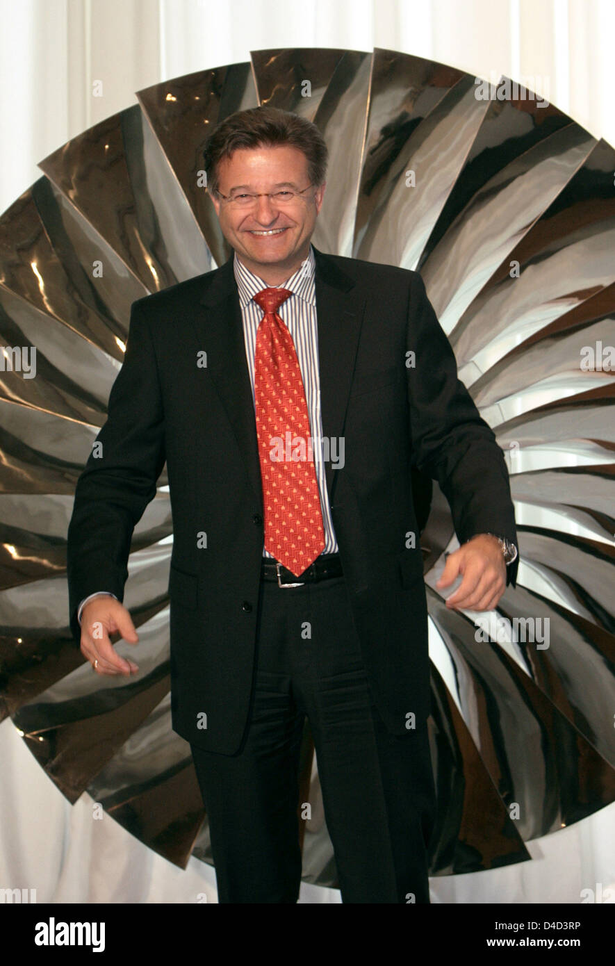 MTU Aero Engines CEO Egon Behle poses with an engine fan at the company ...