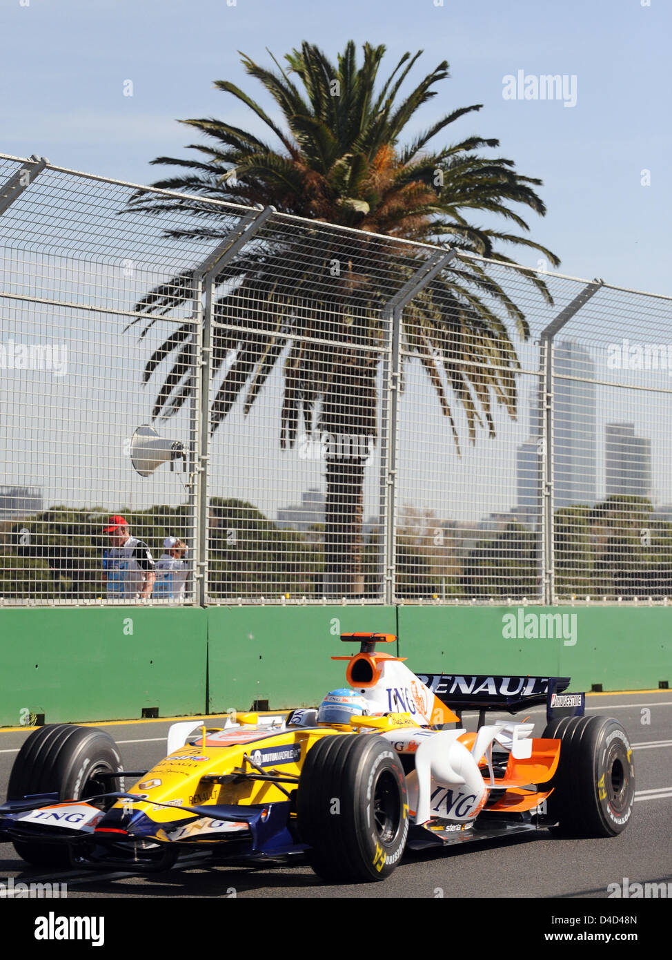 Action palm trees f1 hi-res stock photography and images - Alamy