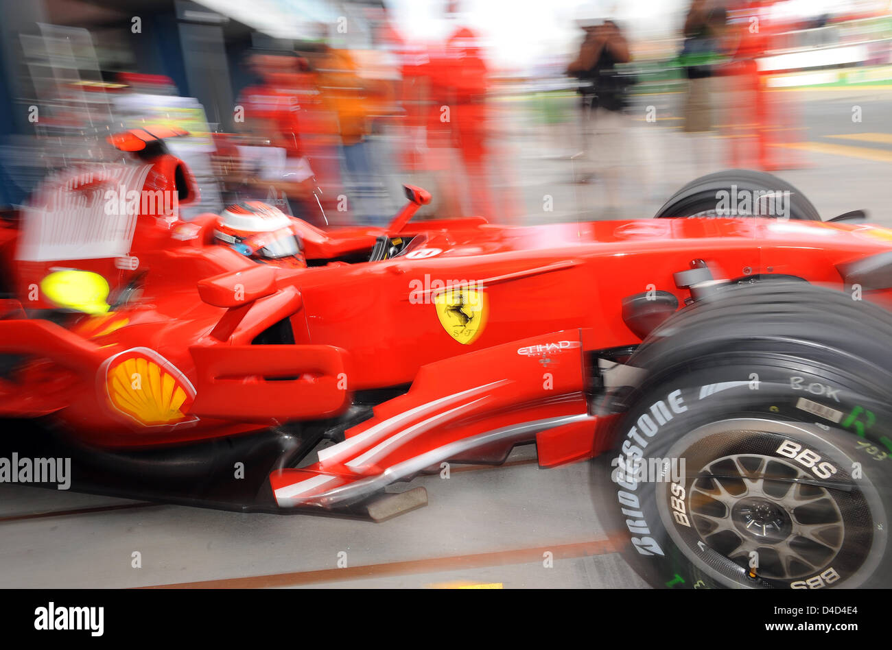 2008 formula 1 racing season hi-res stock photography and images - Alamy