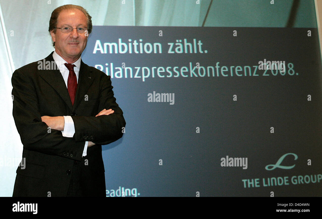 Linde CEO Wolfgang Reitzle is pictured prior to the Linde balance press ...