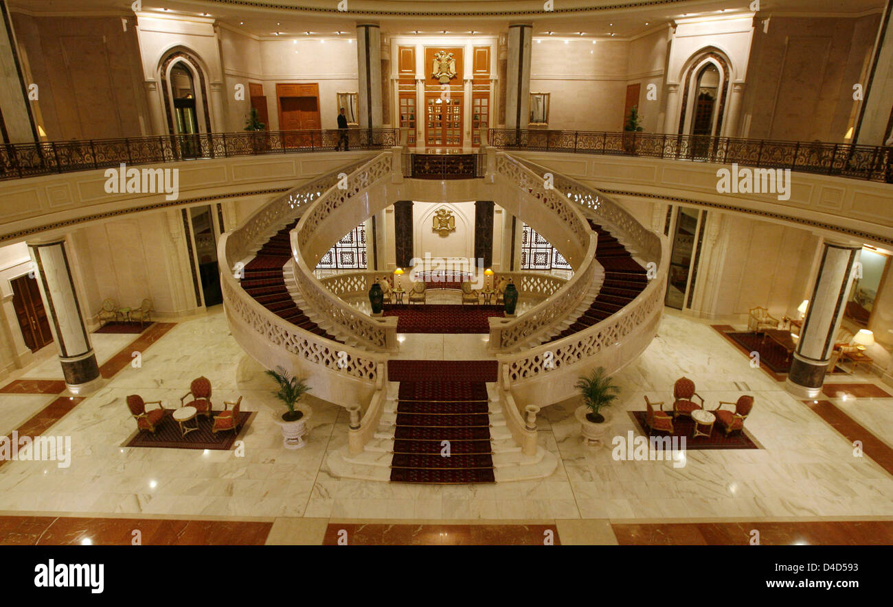 The picture shows the foyer of the presidential palace in Ashgabat ...