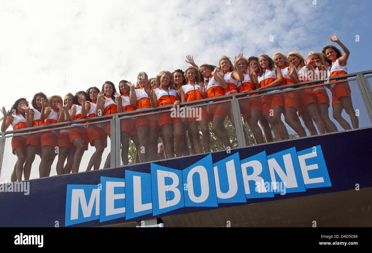 Grid girls line up before the start of the Formula 1 Australian Grand ...