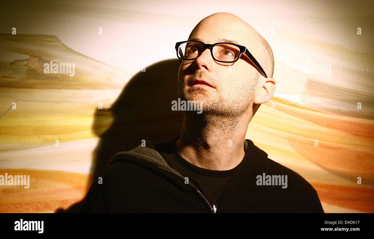 Artist moby hi-res stock photography and images - Alamy