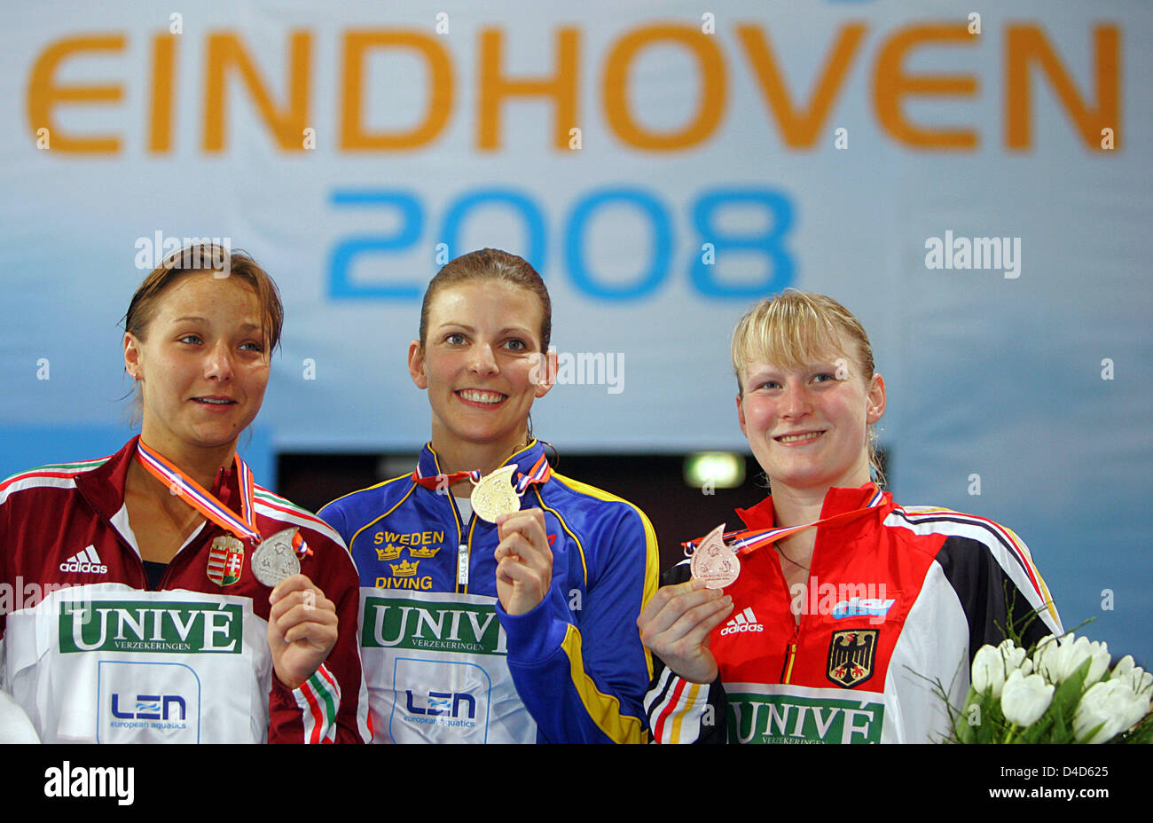 The picture shows the three medal winners of the women's 1m individual ...