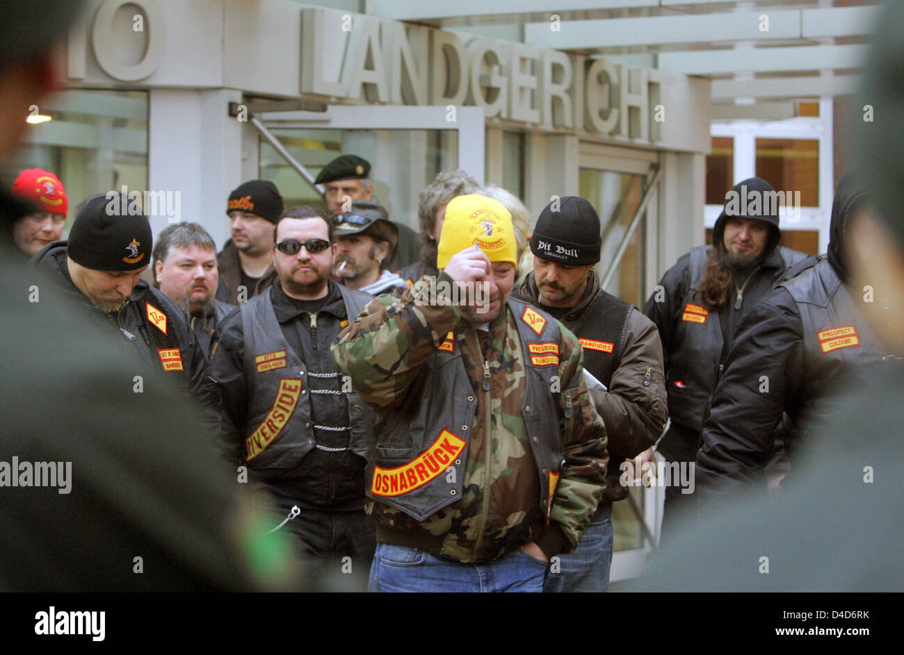 Members of motorcycle club 'Bandidos' leave the regional court Muenster ...