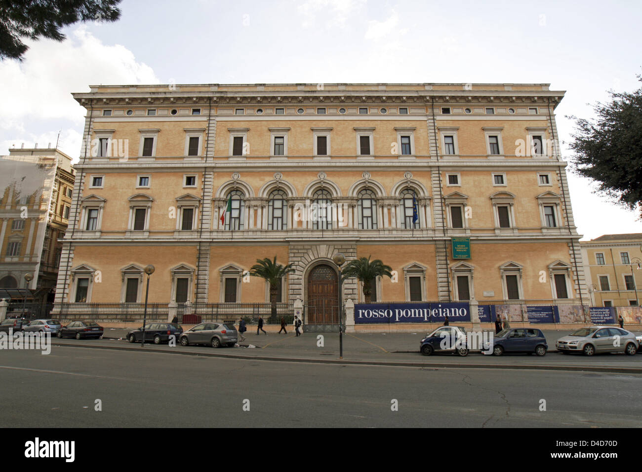 Palazzo massimo rome exterior hi-res stock photography and images - Alamy