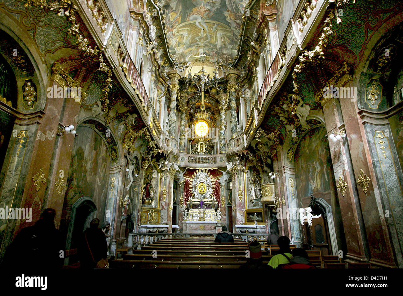 The picture shows the Asam Church or Church of St. Johann Nepomuk built ...