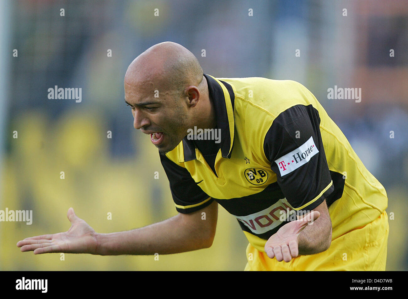 Dortmund's Dede makes a gesture during the Bundesliga match VfL Bochum ...