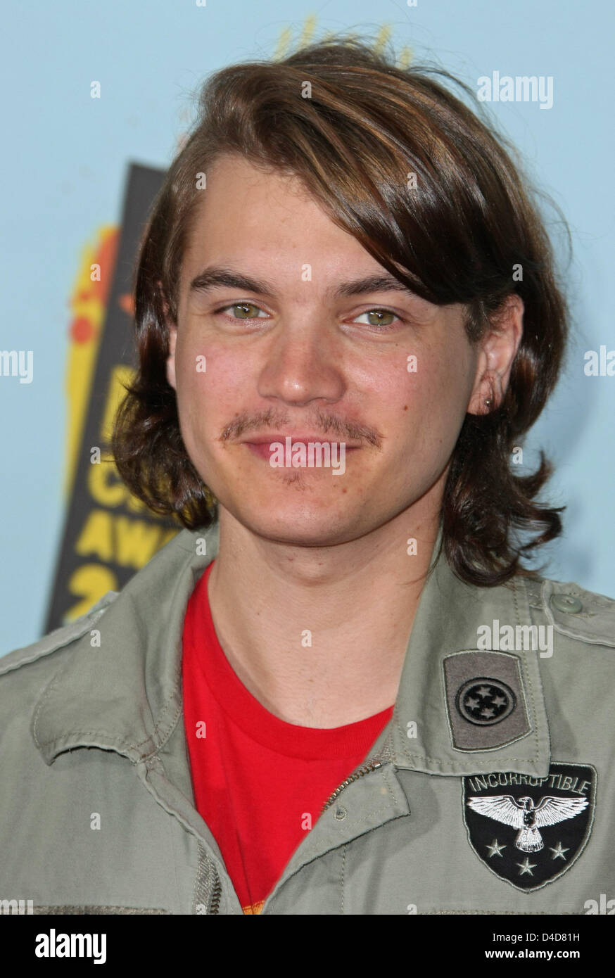 Actor Emile Hirsch arrives for the Nickelodeon's Kids' Choice Awards ...
