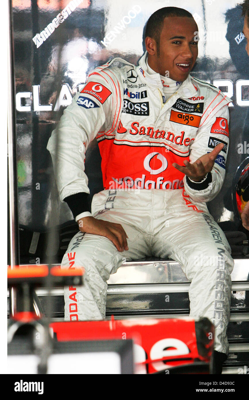 Mercedes formula one team members hi-res stock photography and images ...