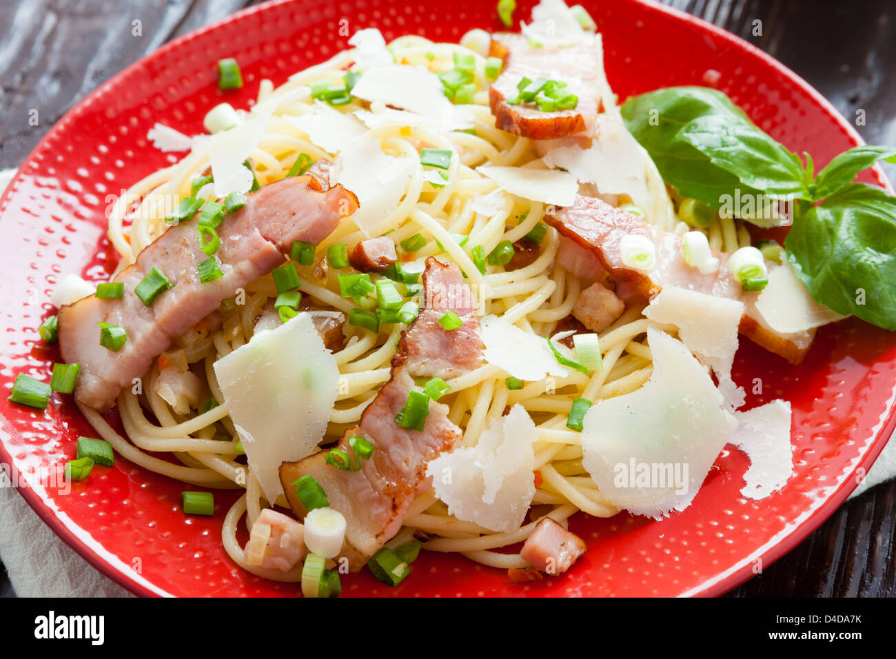 delicious spaghetti with bacon and cheese, closeup Stock Photo - Alamy