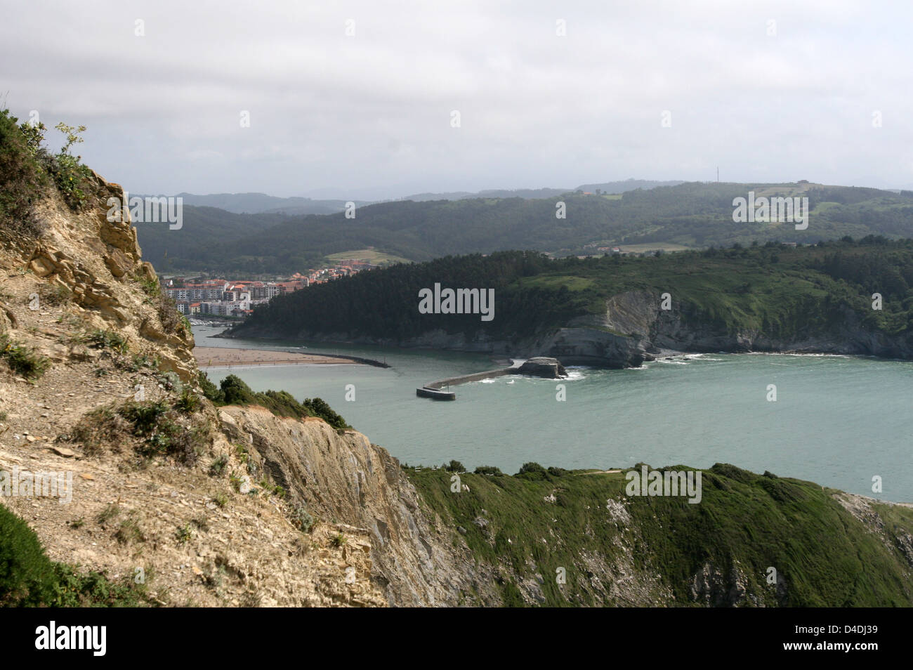 Bay of Biscay of Atlantic Ocean, Basque country, Spain. Plenzia (30 kms ...