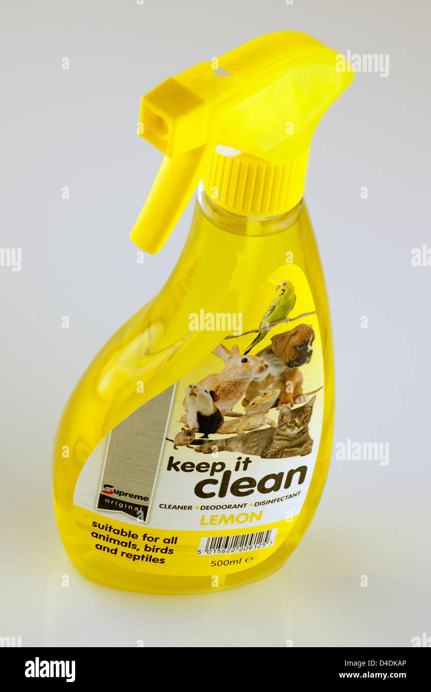 Spray cleaner hi-res stock photography and images - Alamy