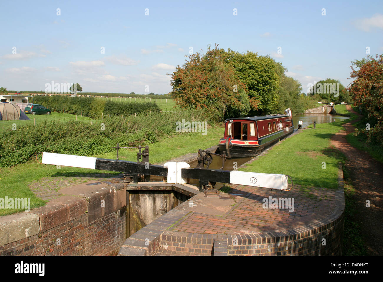 Locks and tunnels hi-res stock photography and images - Alamy