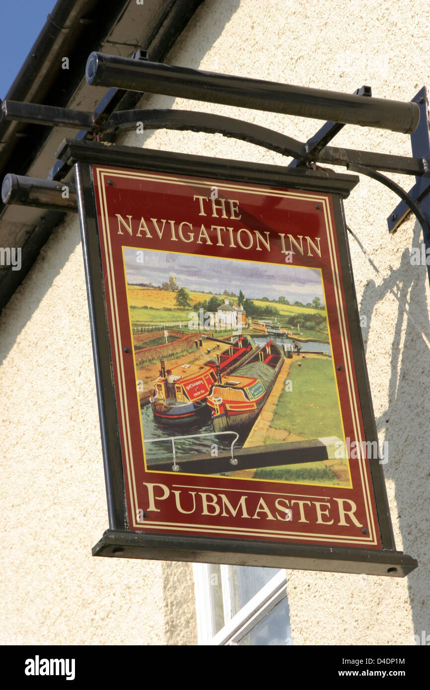 Navigation Inn sign Stoke Prior Worcester and Birmingham Canal ...