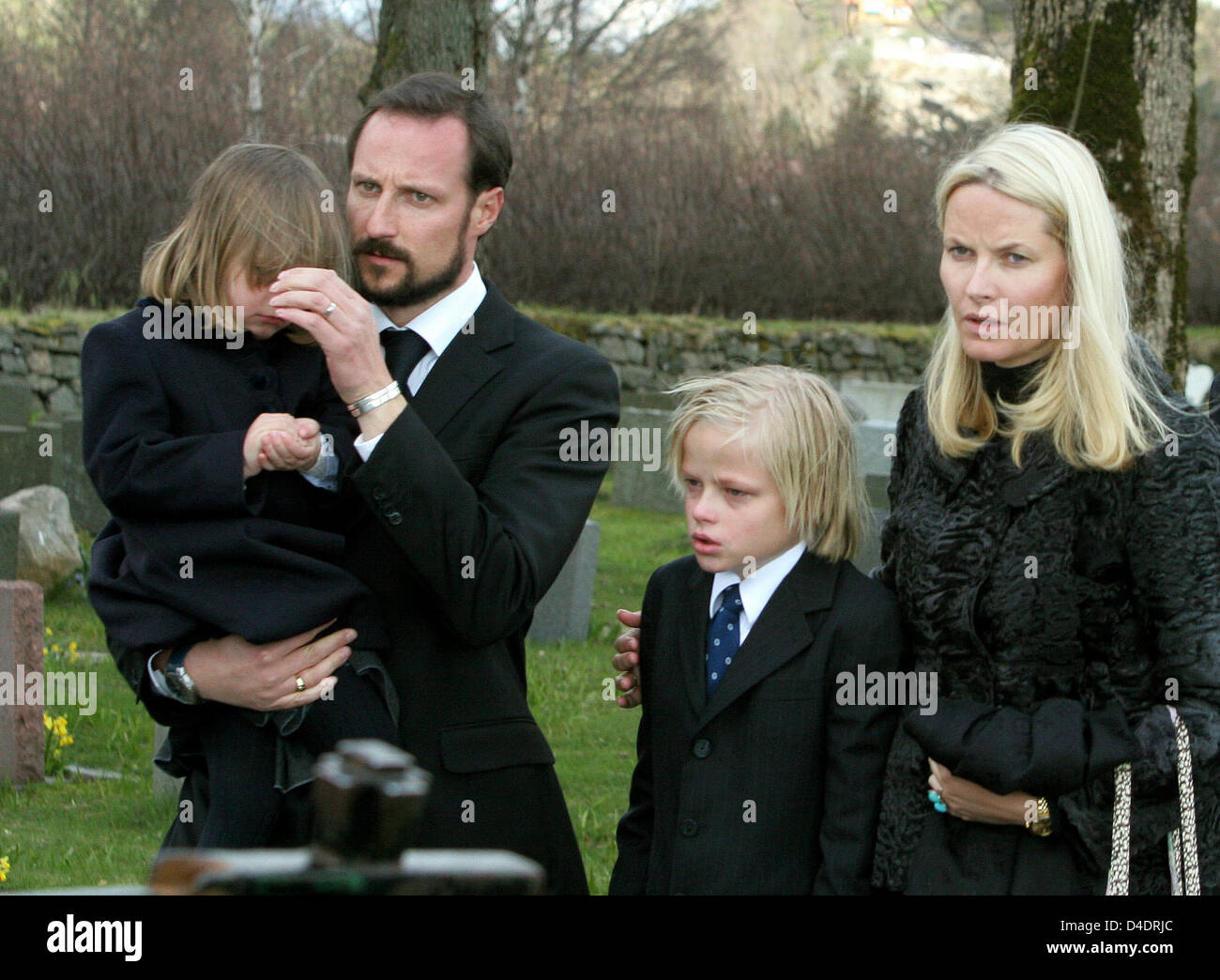 Princess Mette-Marit of Norway, Prince Haakon, their daughter Princess ...