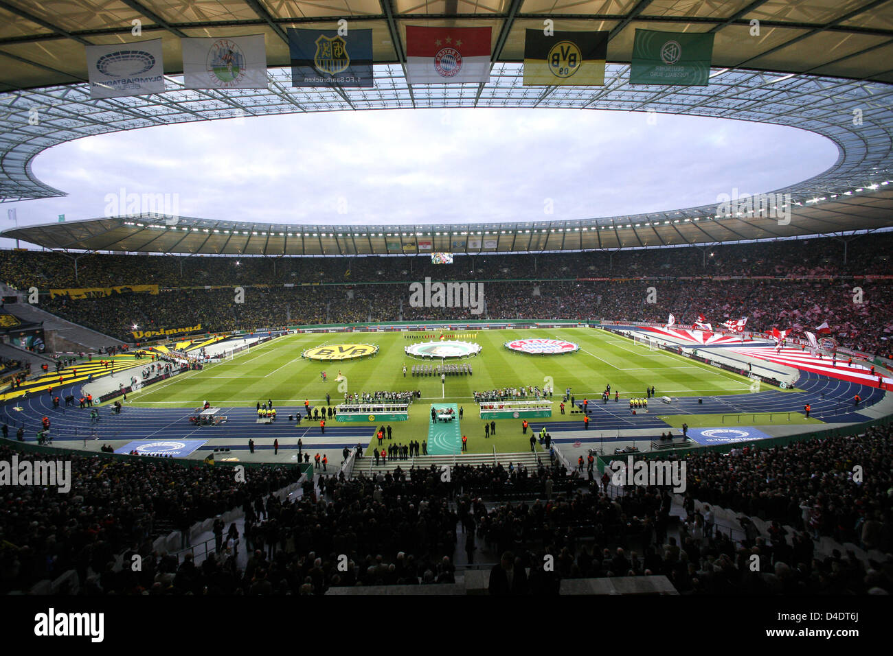 Dortmund stadium general hi-res stock photography and images - Alamy