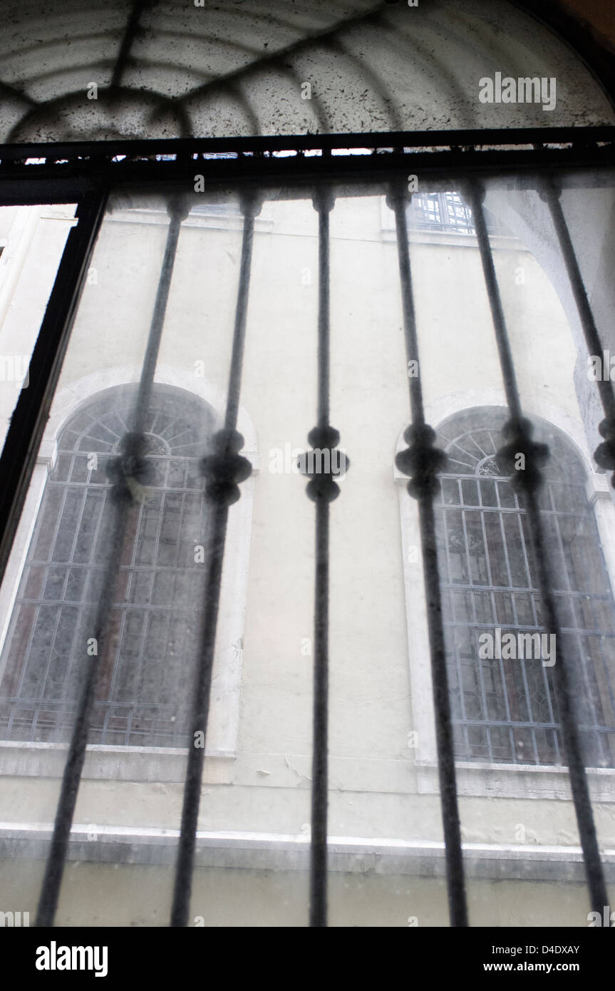 Windows of the Palazzo Manin-Dolfin from the Glazed Gated Canal ...