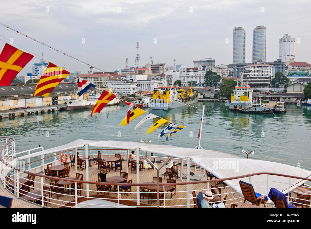 Colombo Port Authority Container Terminal,Gantry Cranes,Ships Unloading ...