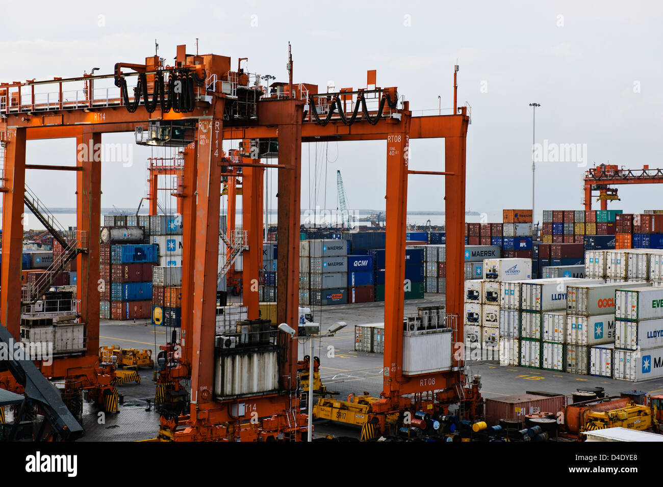 Colombo Port Authority Container Terminal,Gantry Cranes,Ships Unloading ...