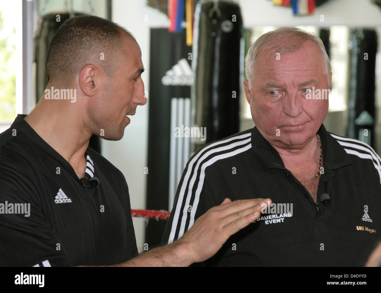 IBF Middle Weight Champion Arthur Abraham (L) is picxtured with boxing ...