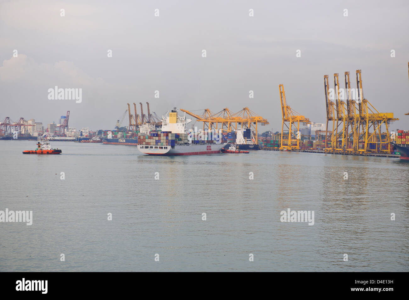 Colombo Port Authority Container Terminal,Gantry Cranes,Ships Unloading ...