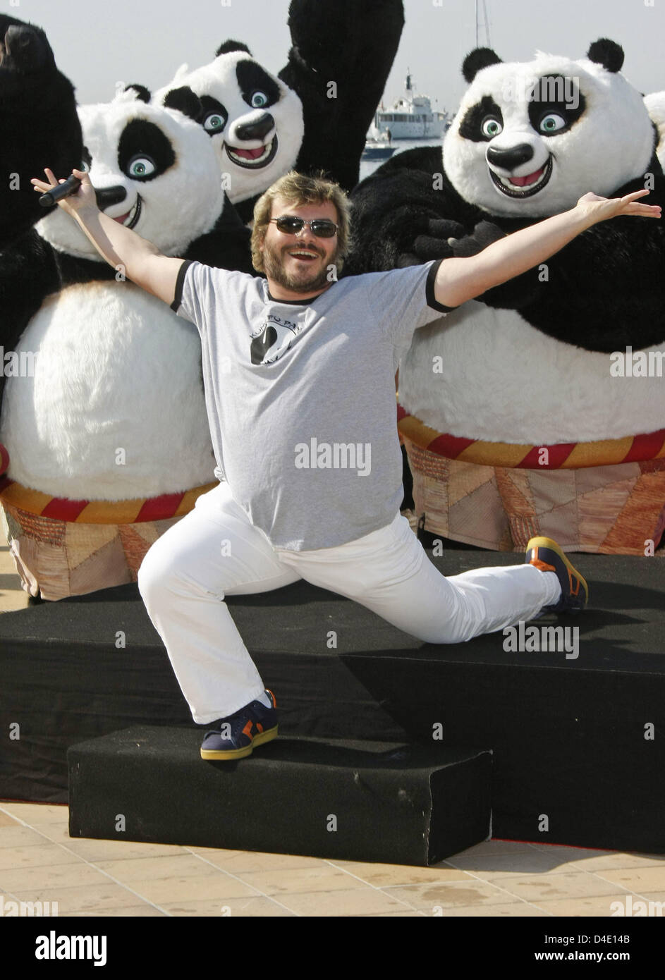 US actor Jack Black shows Kung Fu to promote his film 'Kung Fu Panda ...