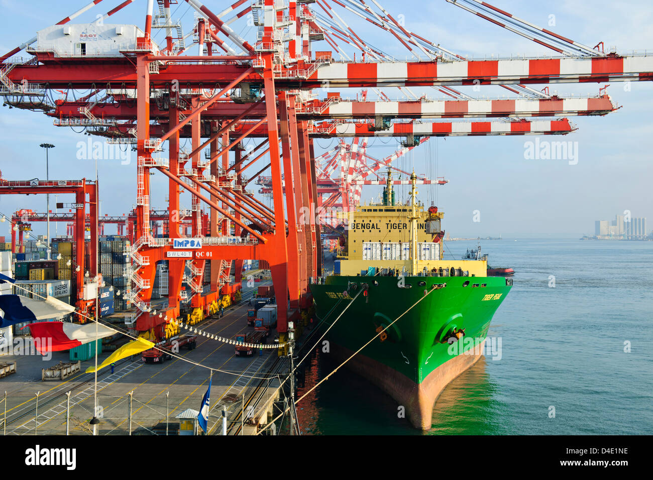Colombo Port Authority Container Terminal,Gantry Cranes,Ships Unloading ...
