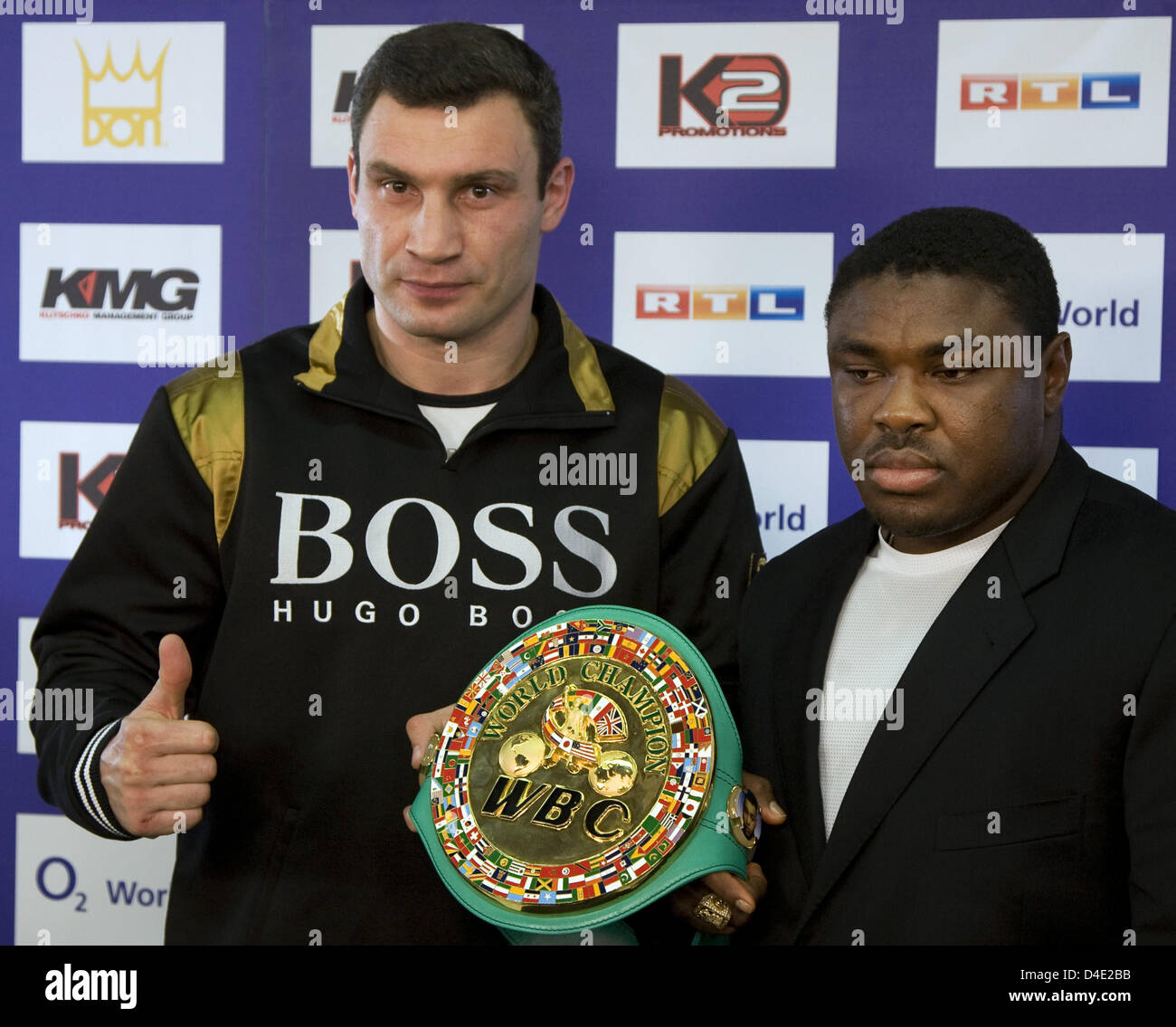 World heavy weight champion belt hi-res stock photography and images ...