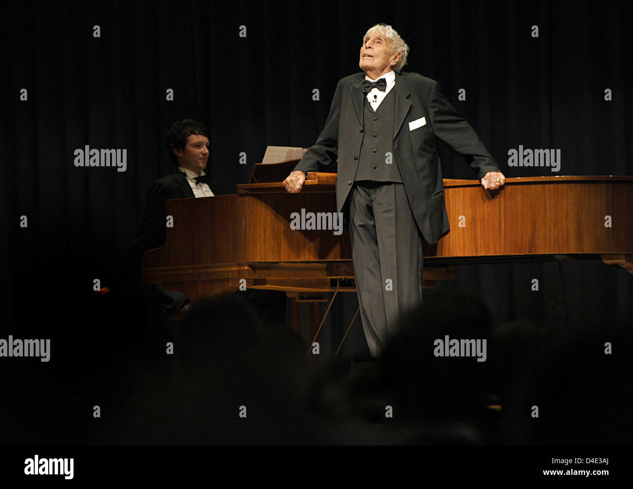 Germany's oldest still active singer and entertainer, 104-year old ...