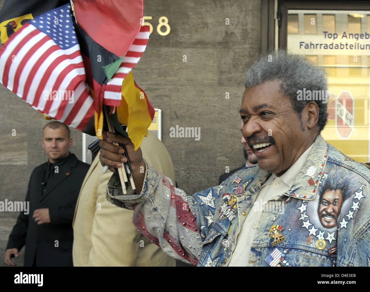 US boxing promoter Don King (C) pictured ahead of the official weighing ...