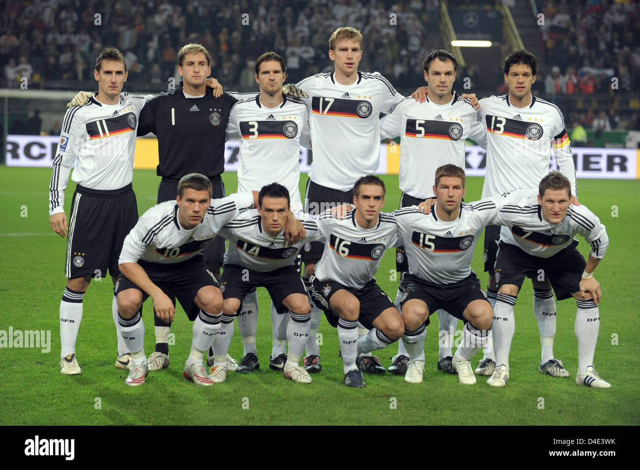 The players of German national soccer team Miroslav Klose (back row, L ...