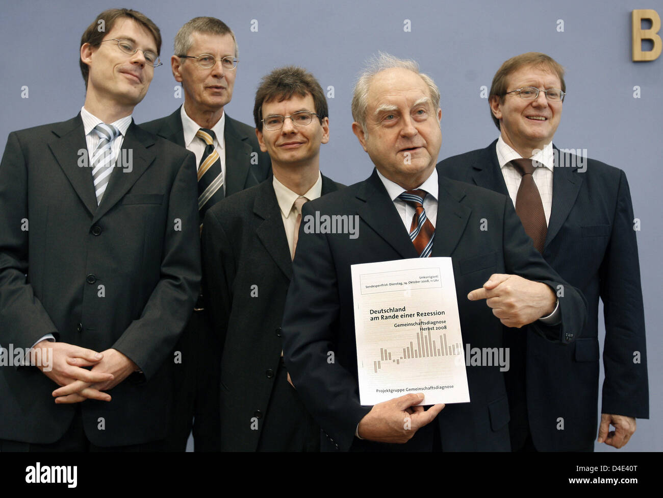 (L-R) Germany's 'five wise men', the country's council of economic ...