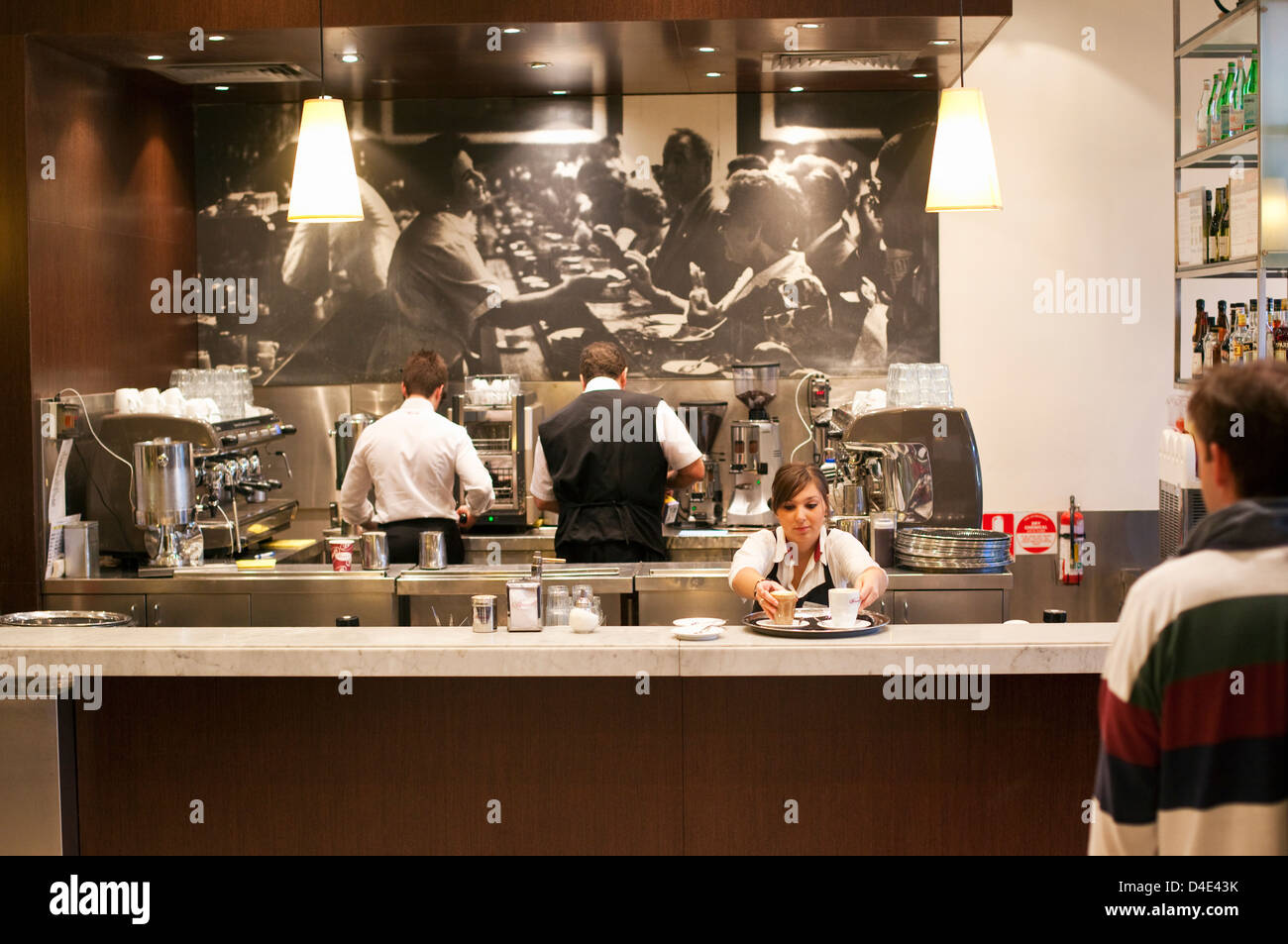 Brunetti melbourne coffee hi-res stock photography and images - Alamy
