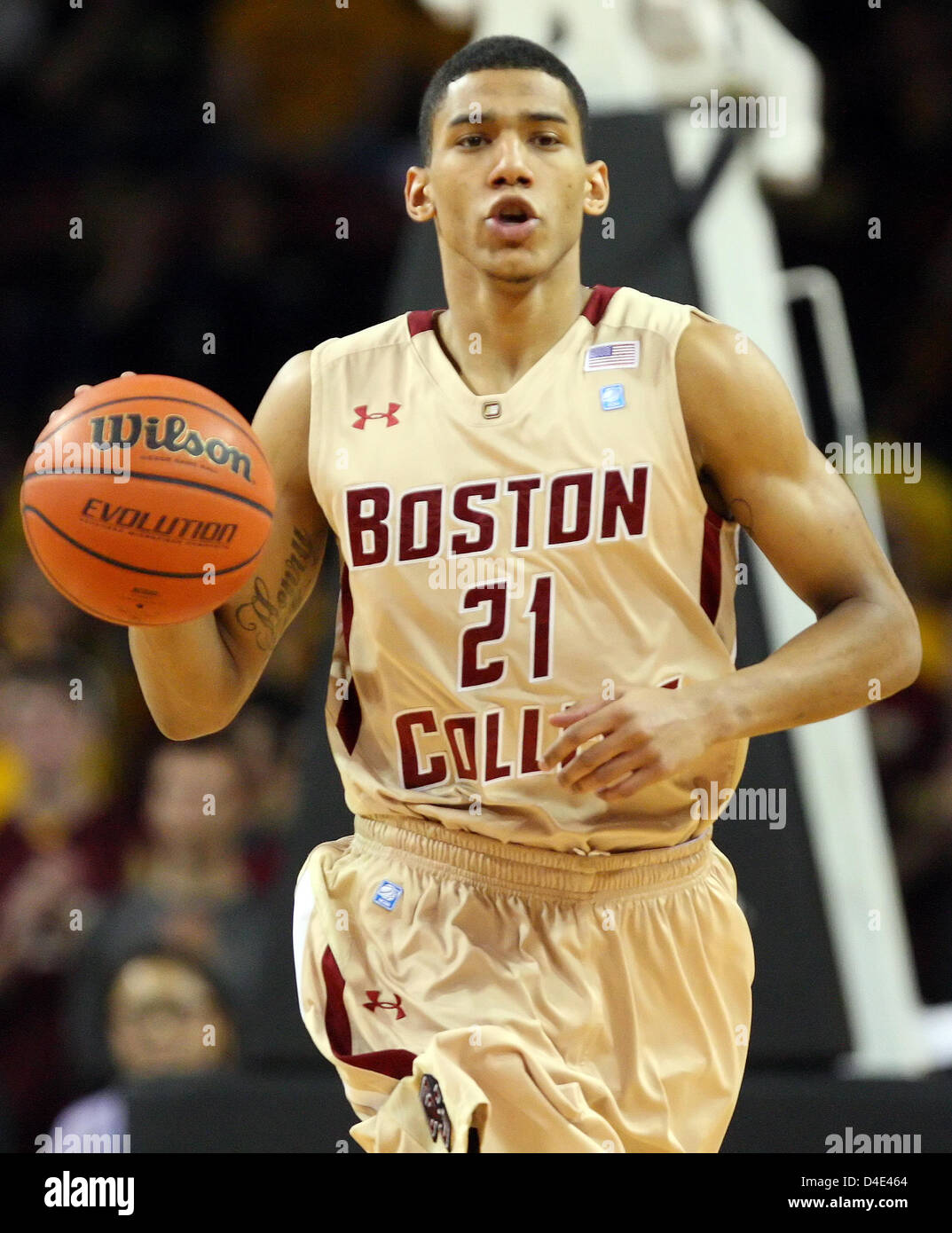 Atlantic 10 conference basketball hi-res stock photography and images ...
