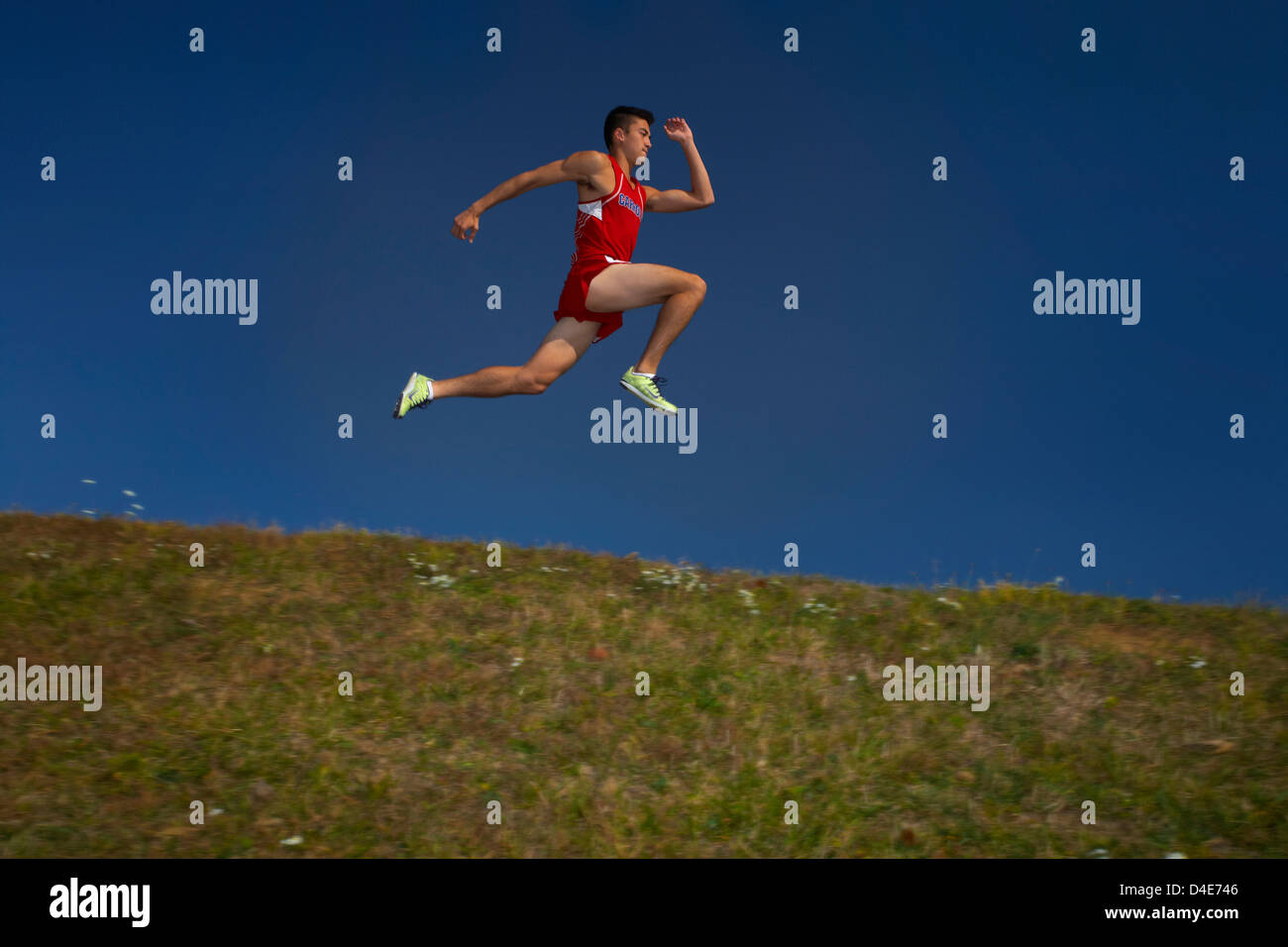 Teen boy running track hi-res stock photography and images - Alamy