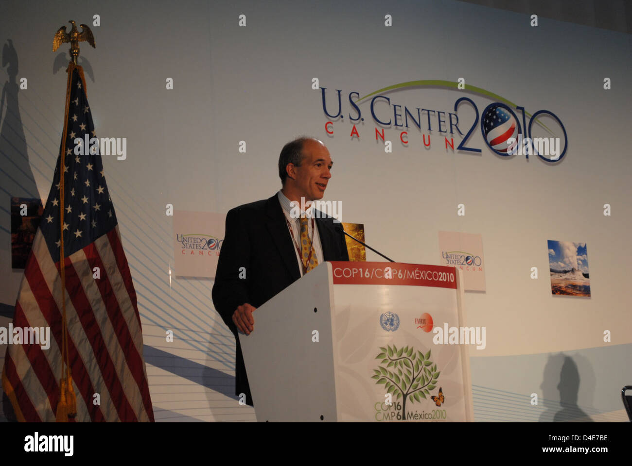 USDA's Bill Hohenstein Addresses the U.S. Center Stock Photo - Alamy