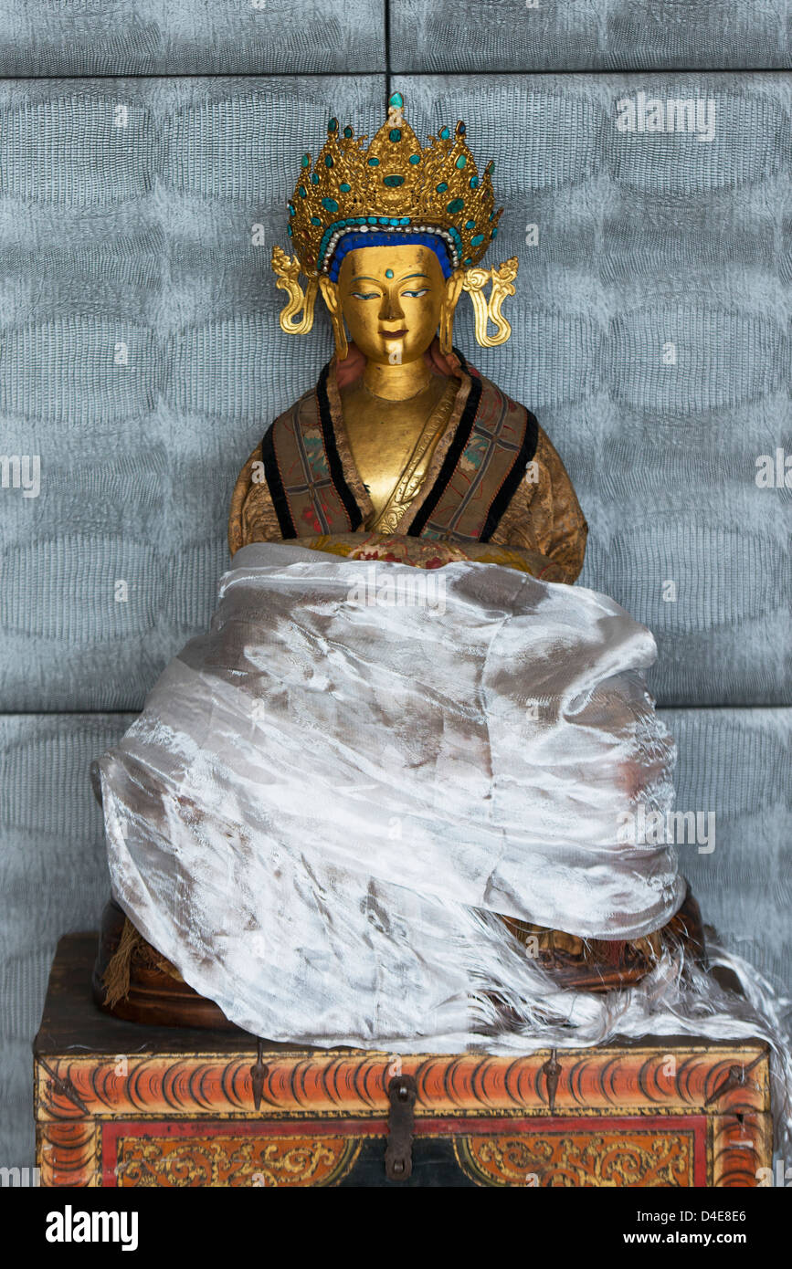 China, Xizang, Lhasa, Saint Regis Hotel, Buddhist statue Stock Photo ...