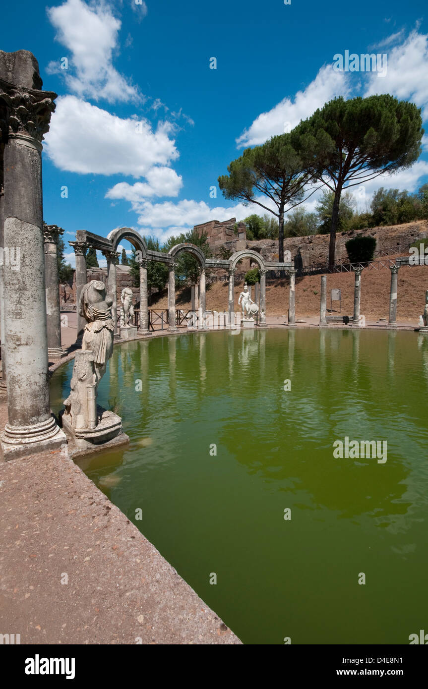 Hadrian Water Fountain High Resolution Stock Photography and Images - Alamy