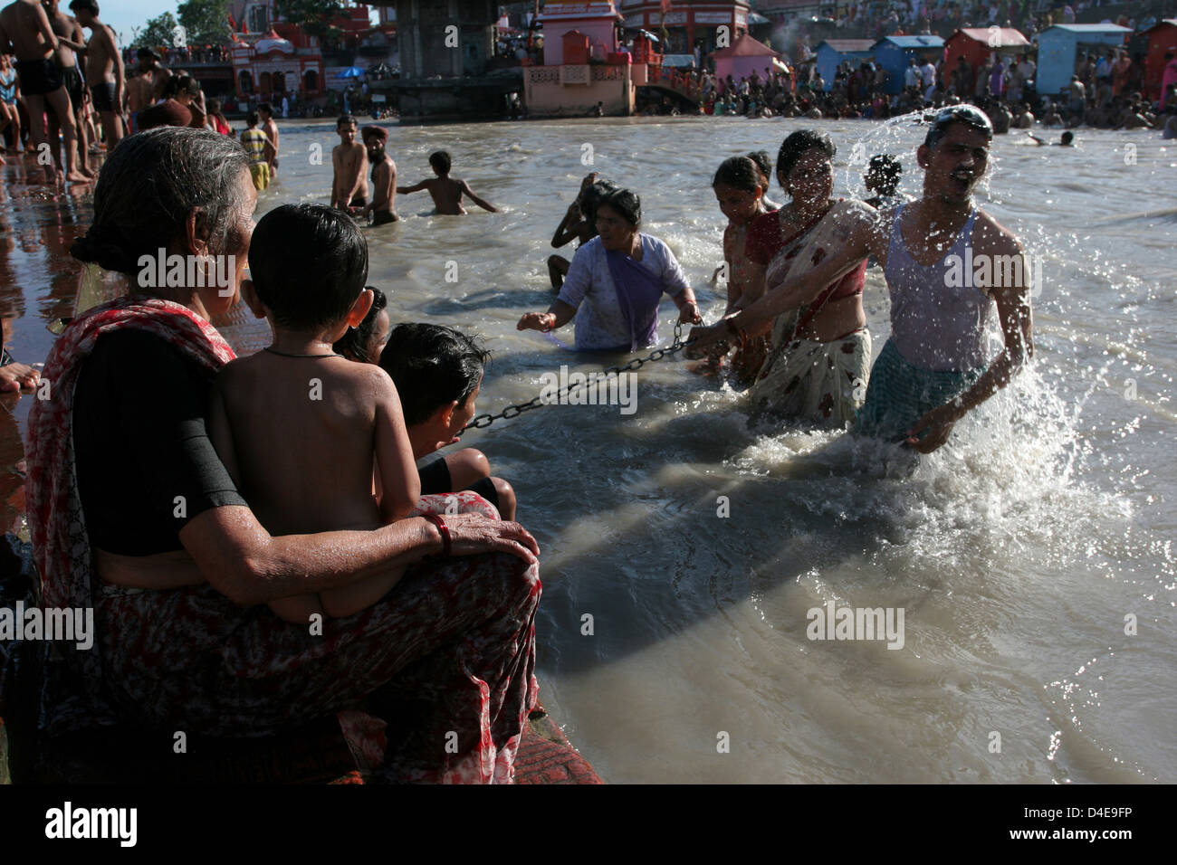Hindu pilgrims take holy bath hi-res stock photography and images - Alamy