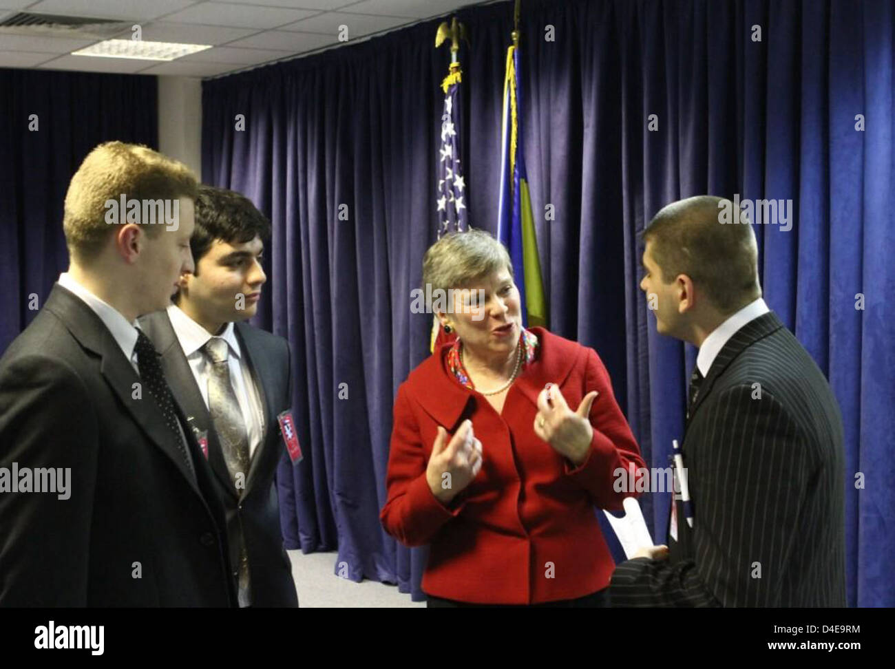 Assistant Secretary Gottemoeller Meets With Students Stock Photo - Alamy