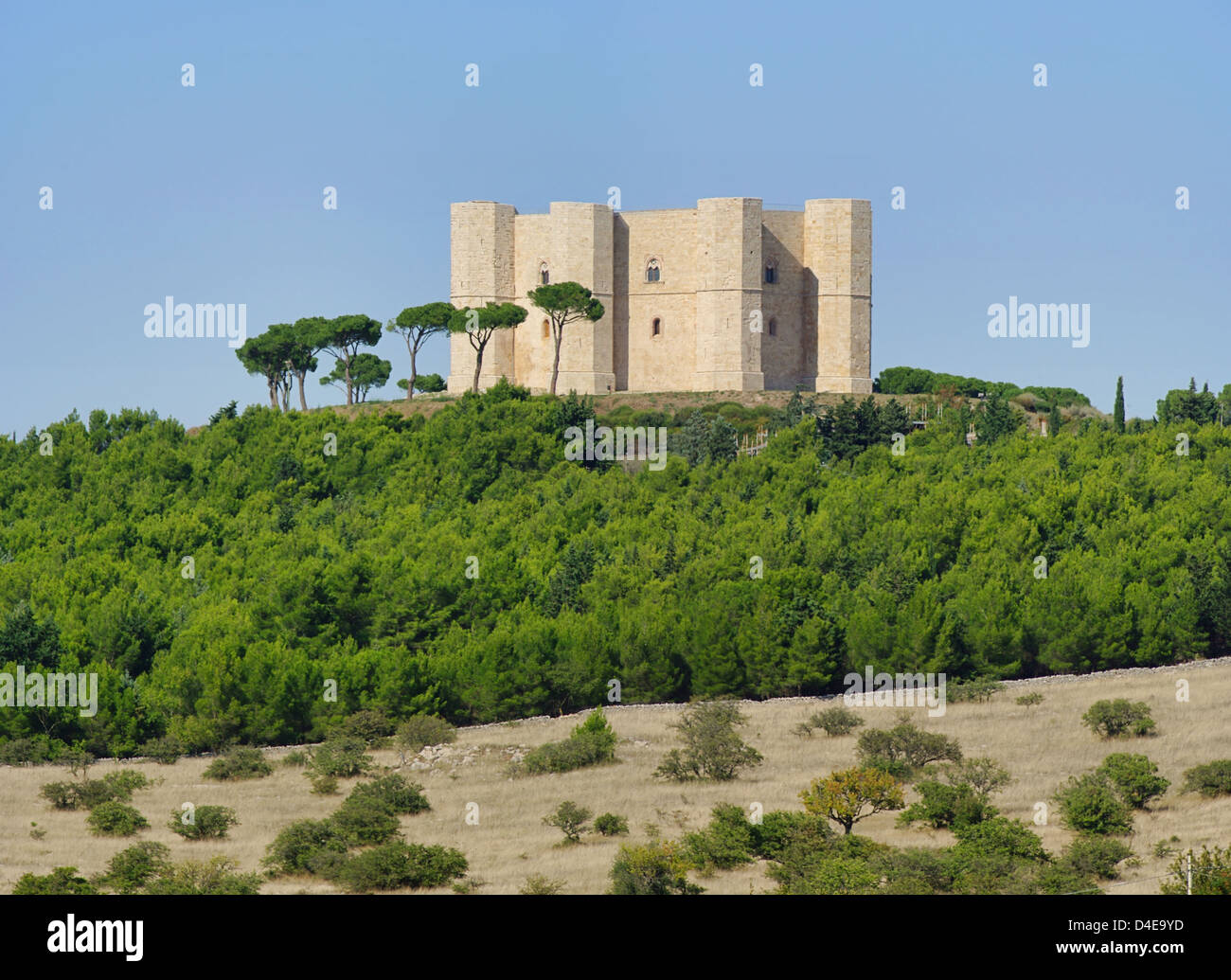 Castel del Monte 01 Stock Photo - Alamy